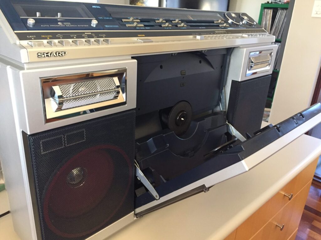 Incredible Sharp VZ-2000 Boombox Restoration | LiQUiD AUDiO