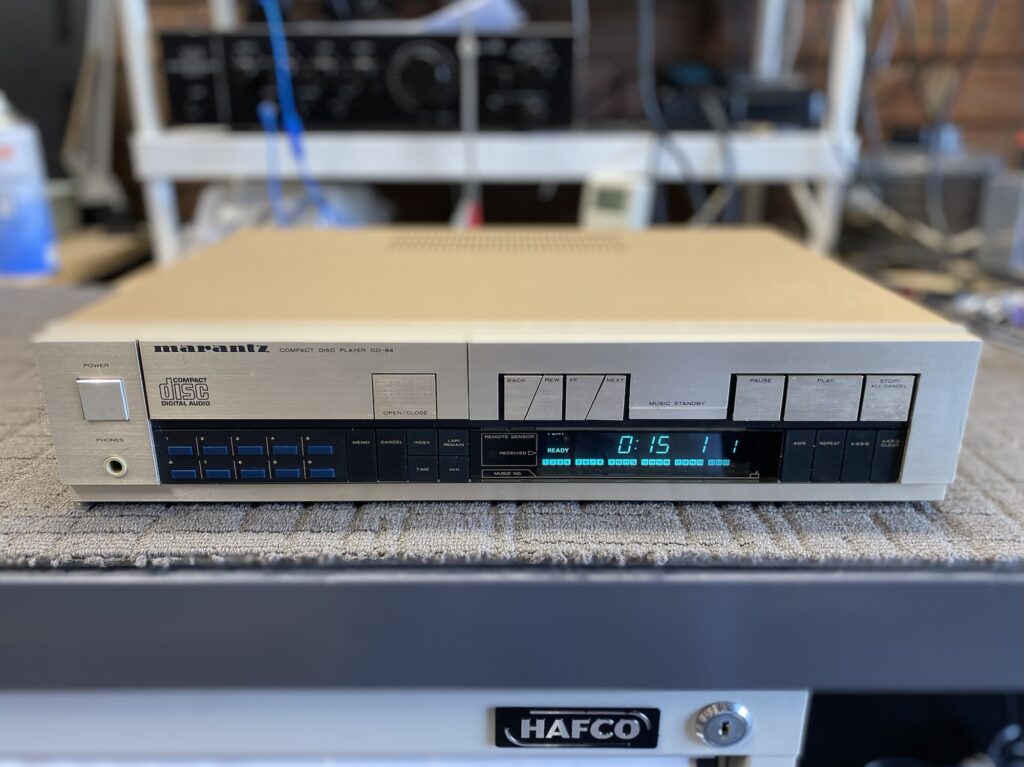 What's Better: An Older CD Player Or A New One? | LiQUiD AUDiO