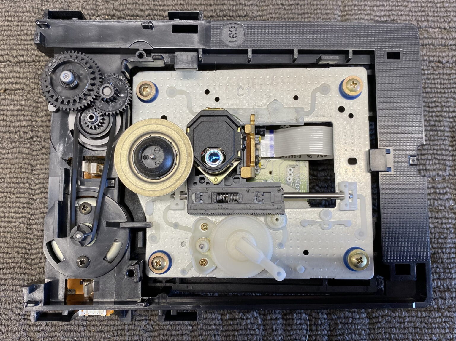 Arcam DiVA CD92 CD Player Repair & Review | LiQUiD AUDiO