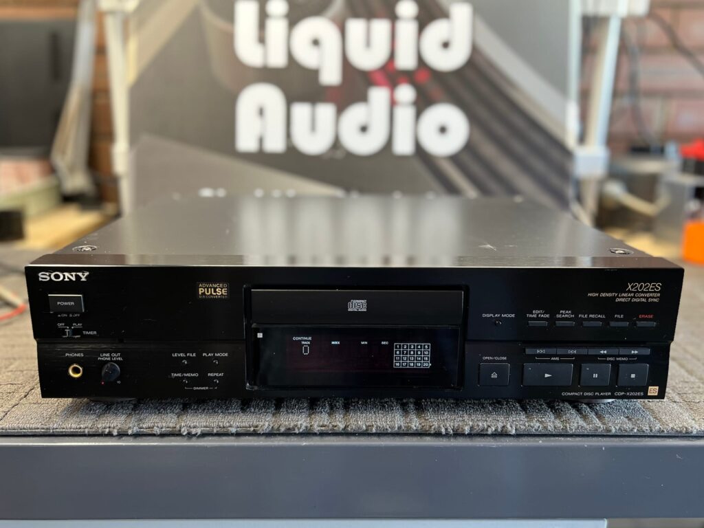 Sold Equipment Gallery 3 | LiQUiD AUDiO