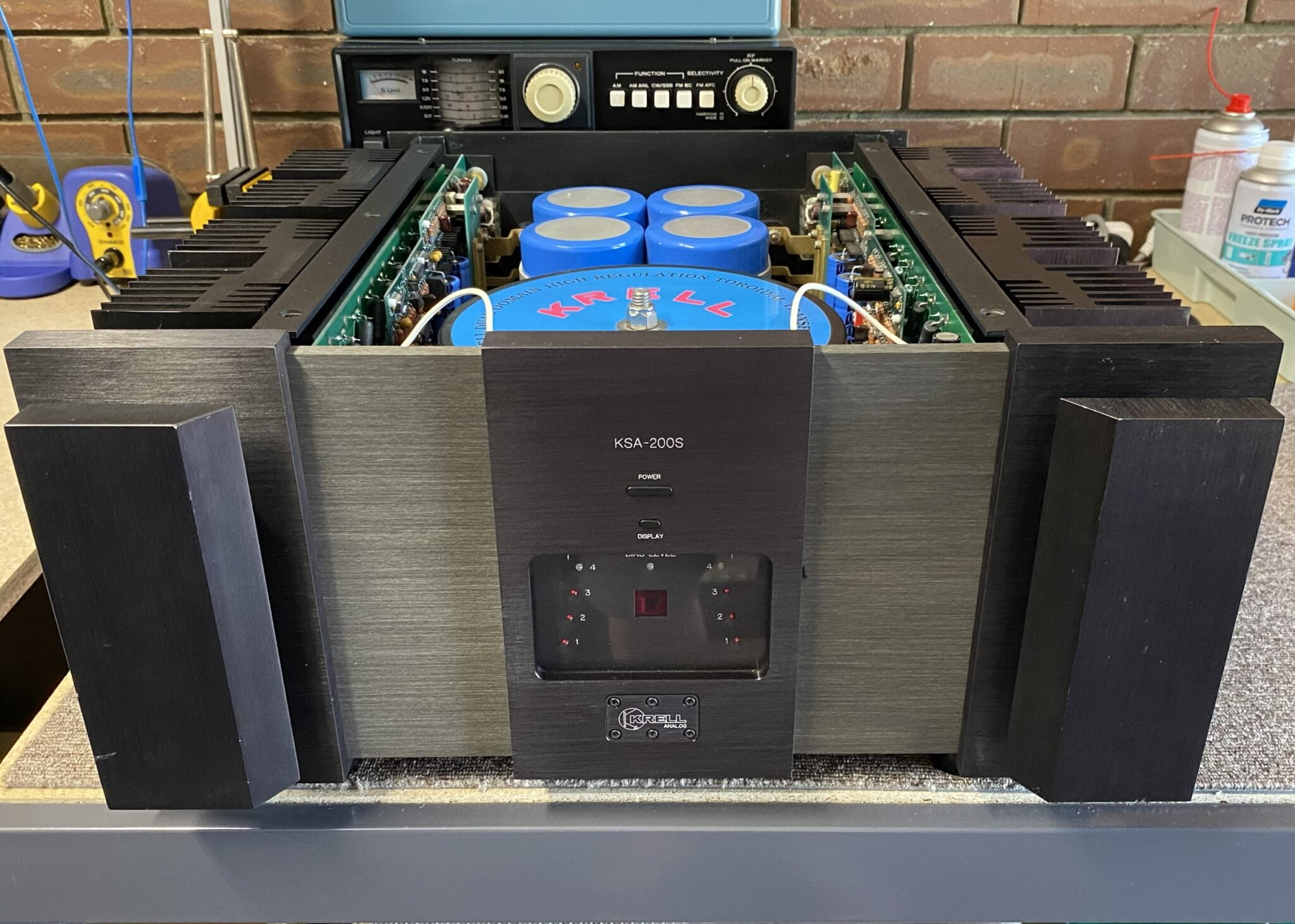 Epic Accuphase & Krell Power Amplifiers | LiQUiD AUDiO
