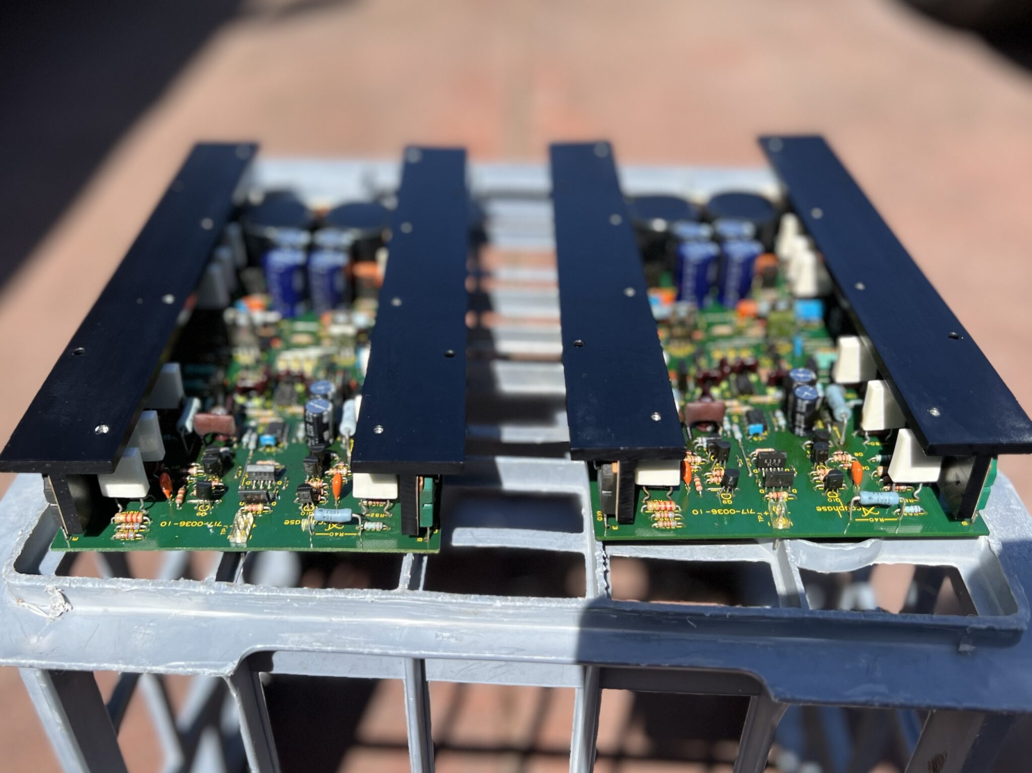 Gorgeous Accuphase P-360 Power Amplifier Overhaul | LiQUiD AUDiO