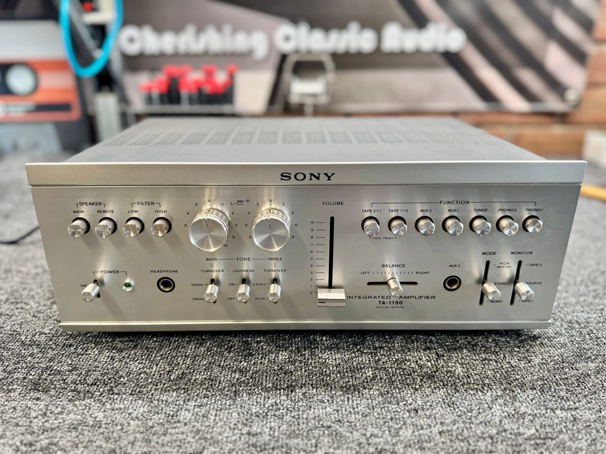 Baby Amplifiers: Sony TA-1150 | LiQUiD AUDiO